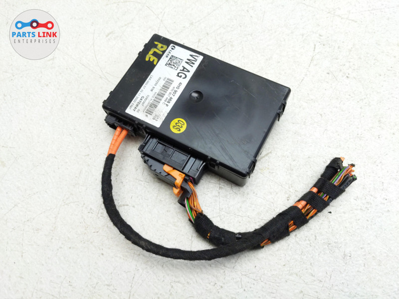 2011-2012 AUDI A8 A8L D4 4H REAR RIGHT GATEWAY CAN BUS CONTROL MODULE ...