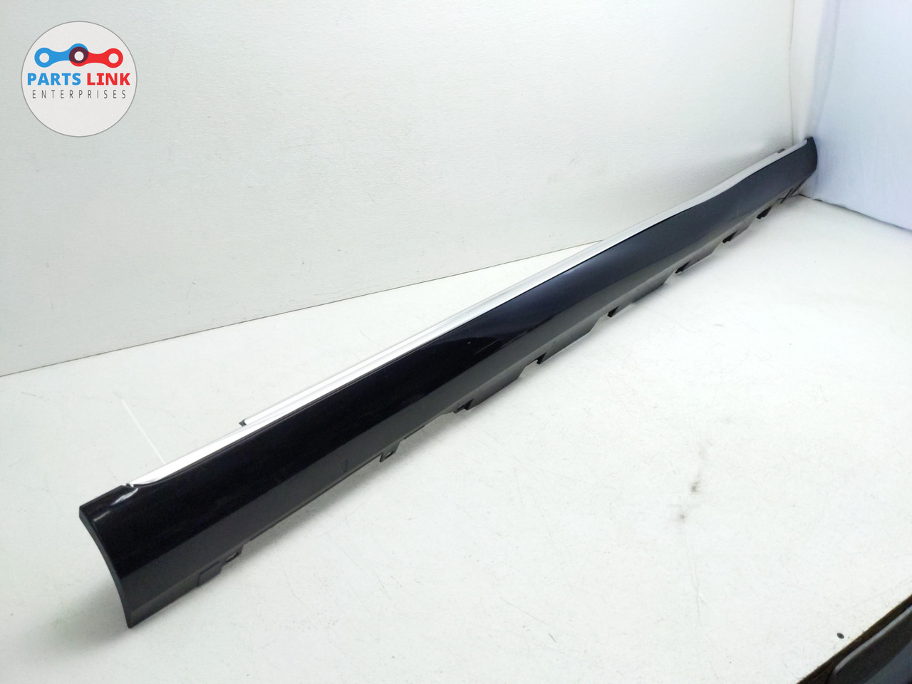 2011-2015 AUDI A8L D4 LWB RIGHT ROCKER PANEL SIDE SKIRT MOLDING COVER ...