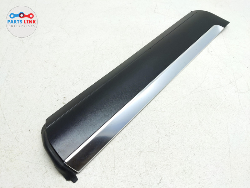 2004-2010 VW VOLKSWAGEN TOUAREG 7L REAR RIGHT LOWER DOOR MOLDING ...