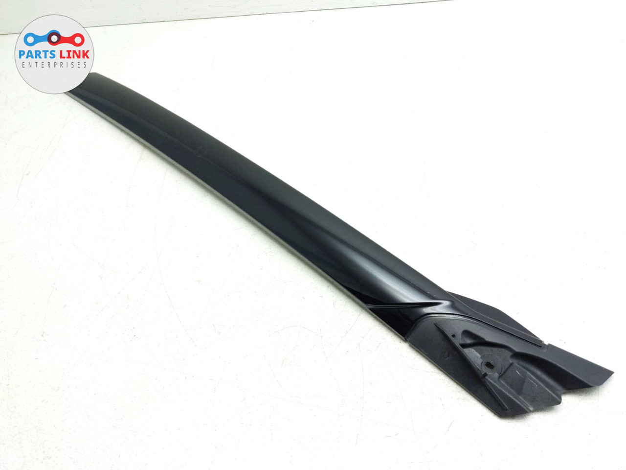 17-19 LAND ROVER DISCOVERY 5 L462 FRONT RIGHT OUTER A PILLAR MOLDING ...