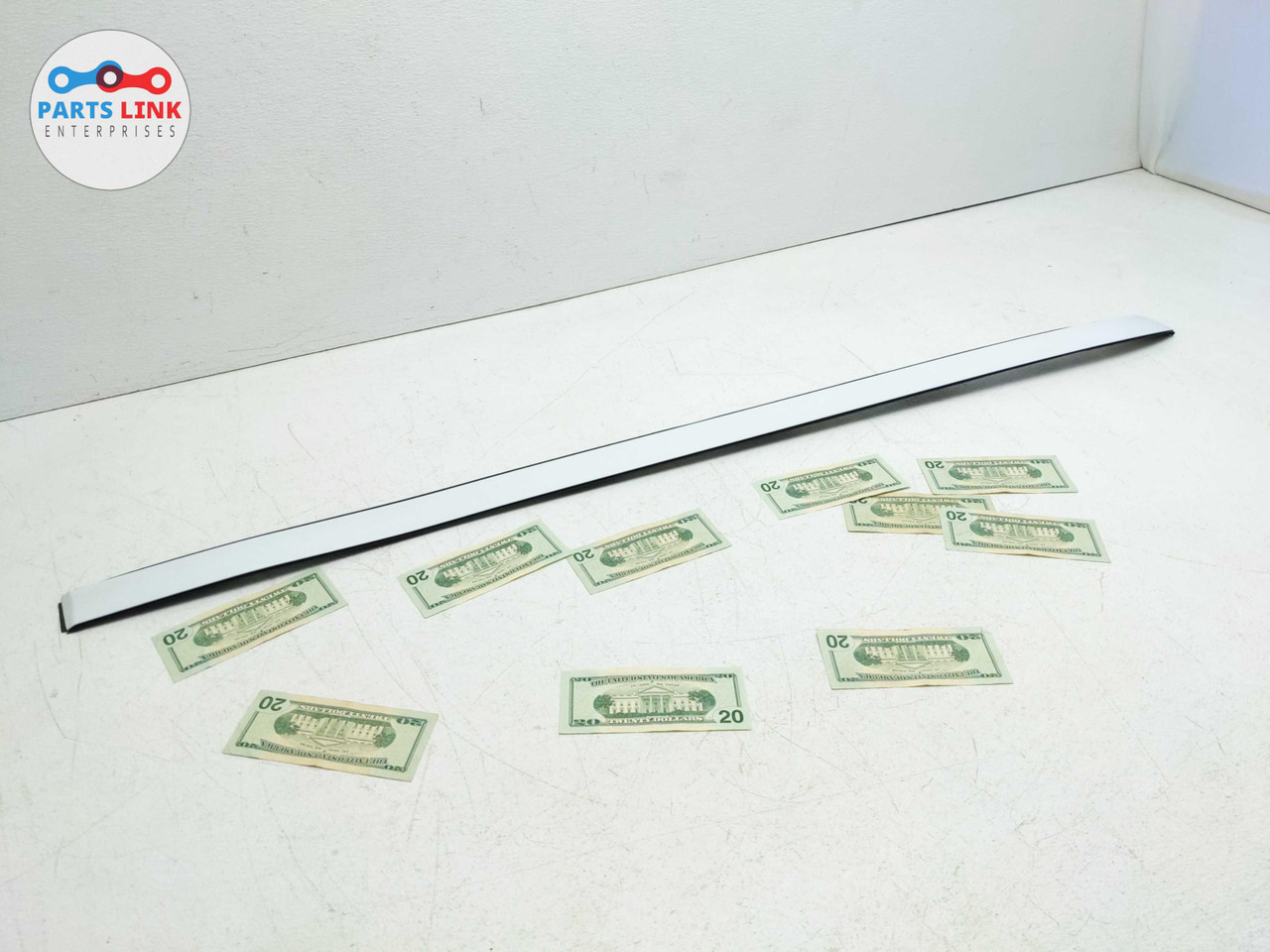 2018-2019 LAND ROVER DISCOVERY L462 LEFT OUTER ROOF MOLDING SIDE DRIP ...