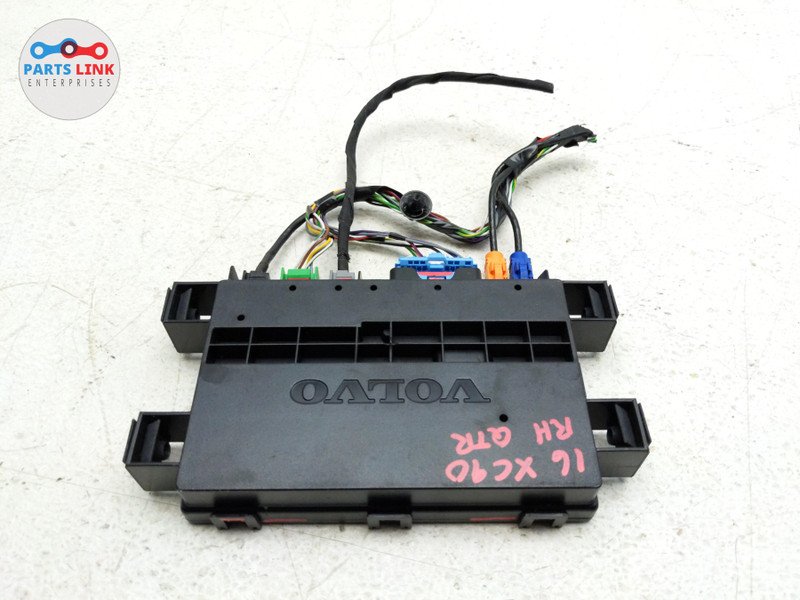 2016 VOLVO XC90 RIGHT QUARTER CONNECTIVITY CONTROL MODULE PHONE UNIT ...