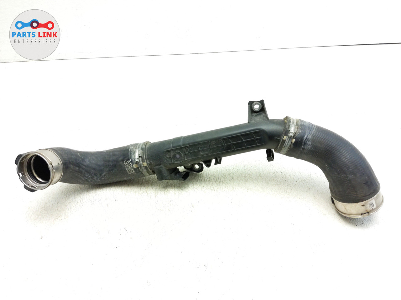 2016-2020 VOLVO XC90 T5 2.0L GAS INTERCOOLER TO INTAKE HOSE PIPE TUBE ...
