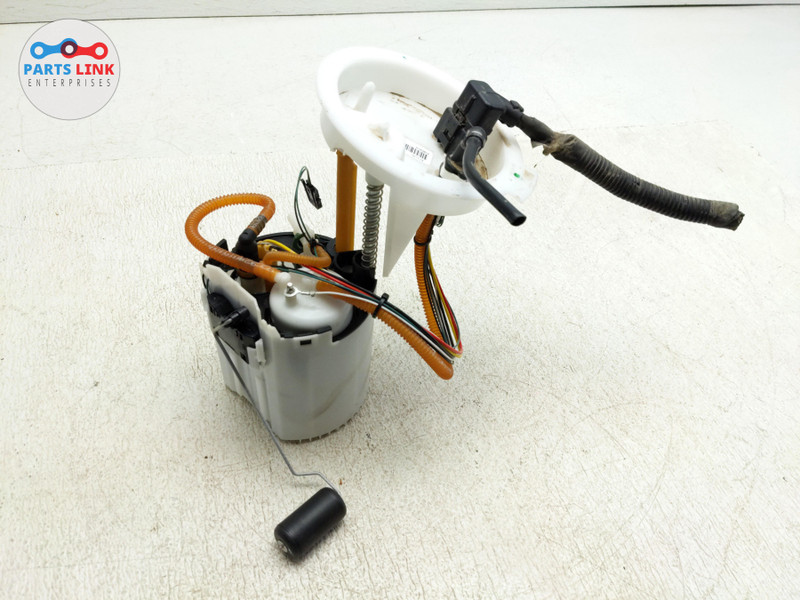 2016-2020 VOLVO XC90 T5 REAR TANK GAS ELECTRICAL FUEL PUMP SENDER UNIT ...