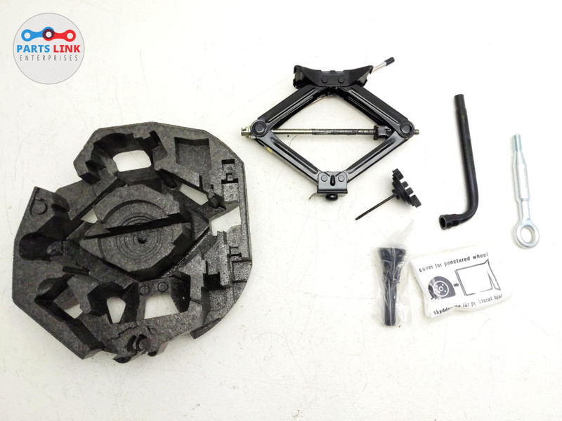 2016-2020 VOLVO XC90 TRUNK SPARE WHEEL LIFT JACK WRENCH TOOL KIT BOX ...