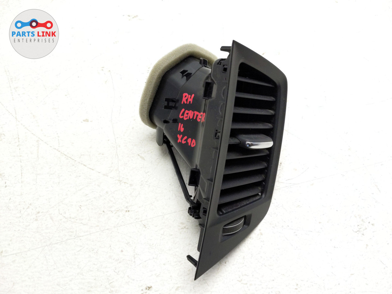 2016-2019 VOLVO XC90 CENTER RIGHT INNER DASH AC AIR VENT GRILLE OUTLET ...