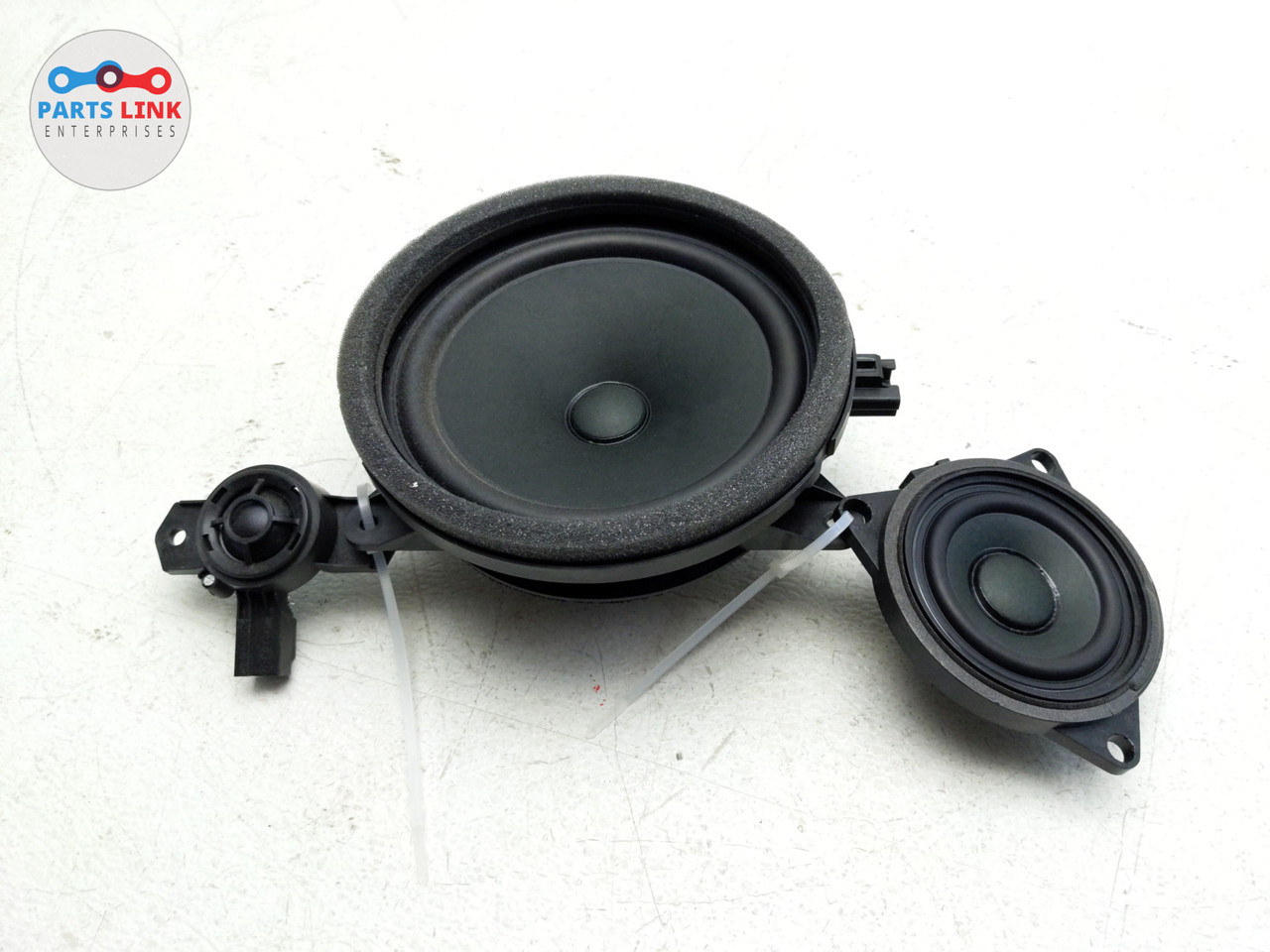 2016-2018 VOLVO XC90 FRONT LEFT DRIVER DOOR AUDIO SOUND SPEAKERS ...