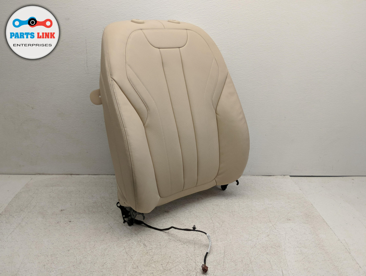 2015-2018 BMW X5 F15 FRONT PASSENGER SEAT BACK REST CUSHION BEIGE FRAME