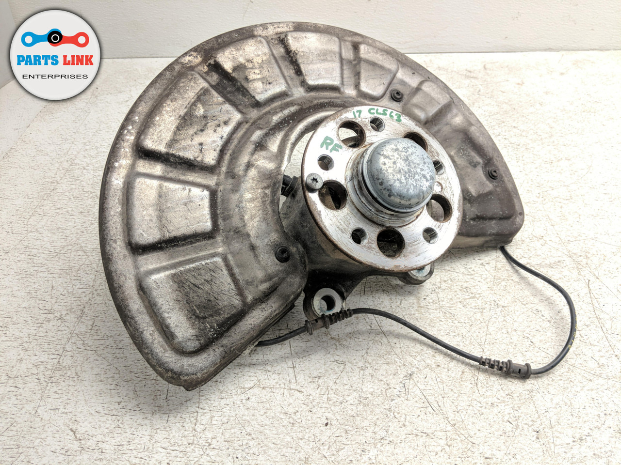 15-18 MERCEDES CLS63 AMG S W218 FRONT RIGHT SPINDLE KNUCKLE HUB BEARING ...