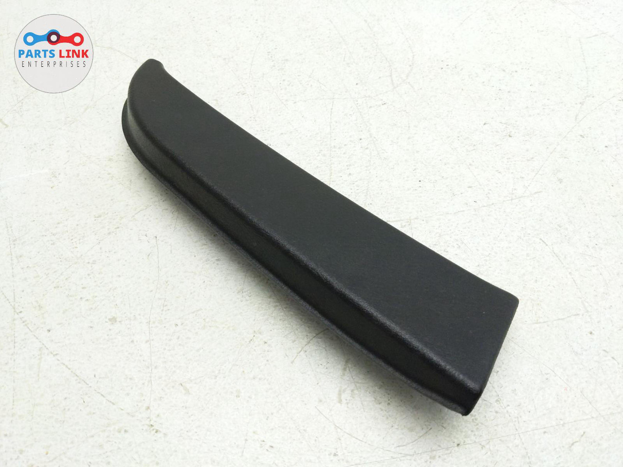 2003-2005 HUMMER H2 REAR LEFT UPPER DOOR WINDOW TRIM SILL PLASTIC ...