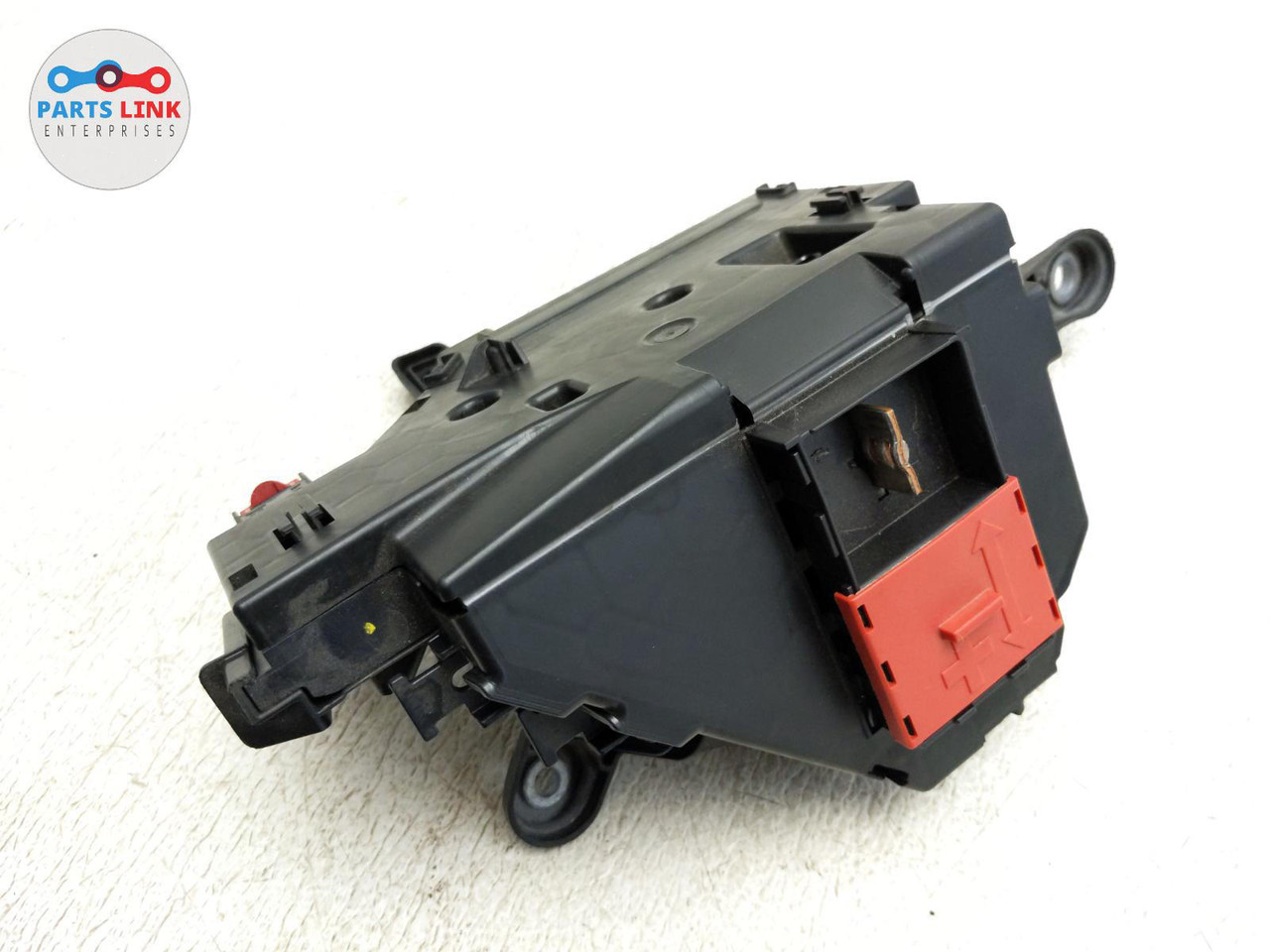 2015-2019 MERCEDES C63 S AMG W205 FRONT RIGHT COWL CABLE TERMINAL FUSE ...