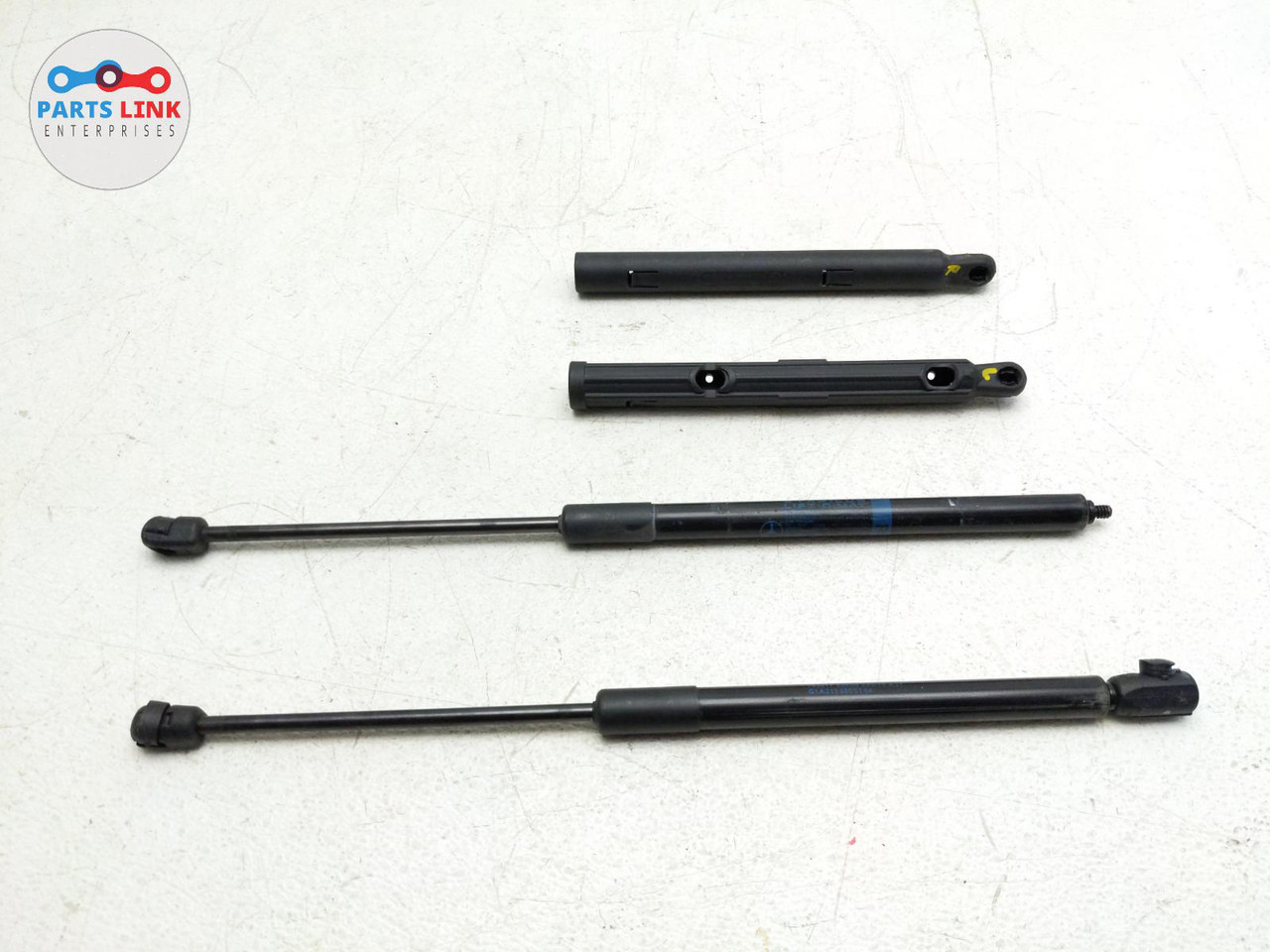 2015-2019 MERCEDES C63 S AMG W205 FRONT RIGHT LEFT HOOD SHOCK STRUT ...
