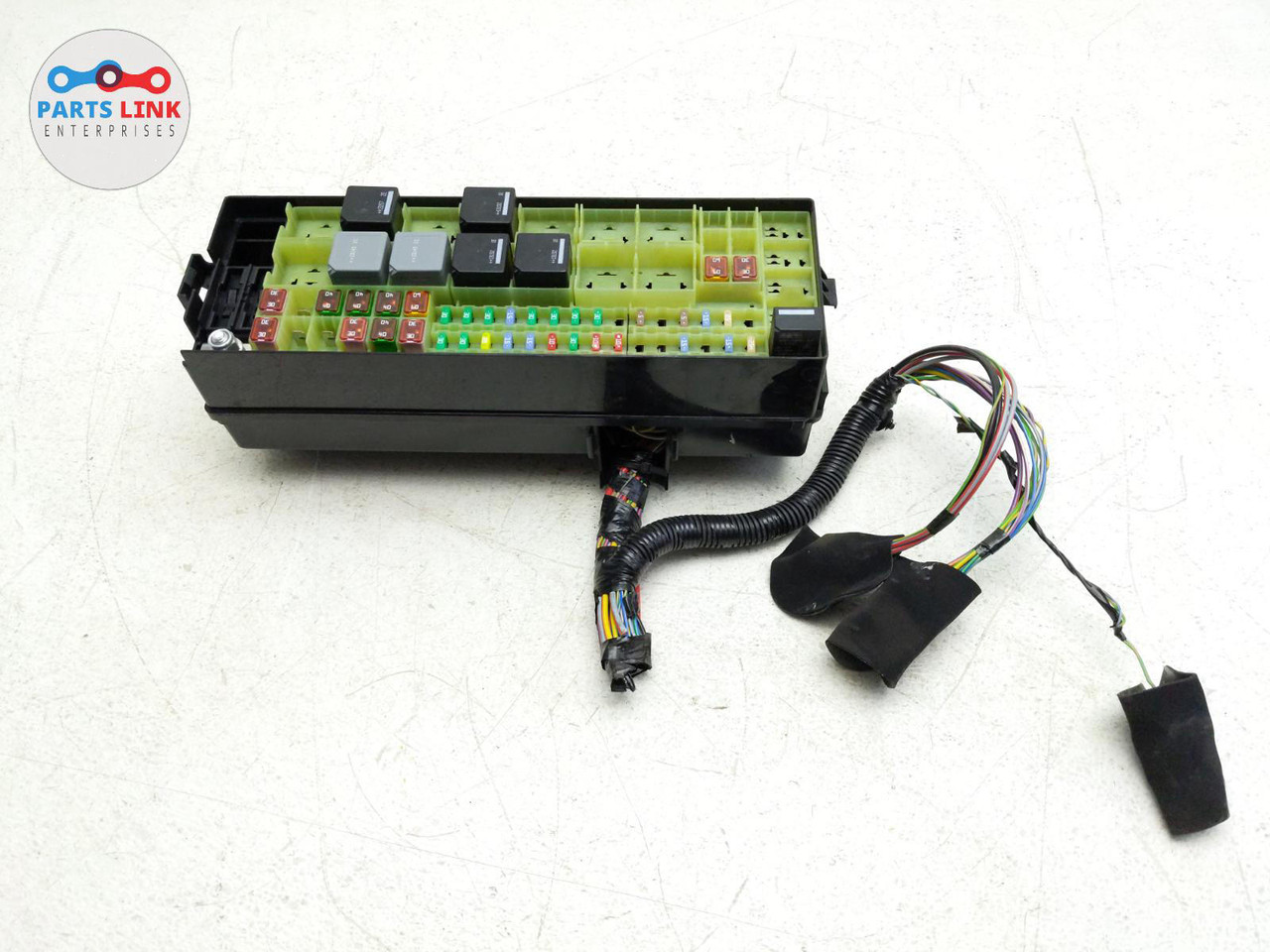 2014 RANGE ROVER SPORT L494 3.0L GAS REAR RIGHT QUARTER FUSE BOX ...
