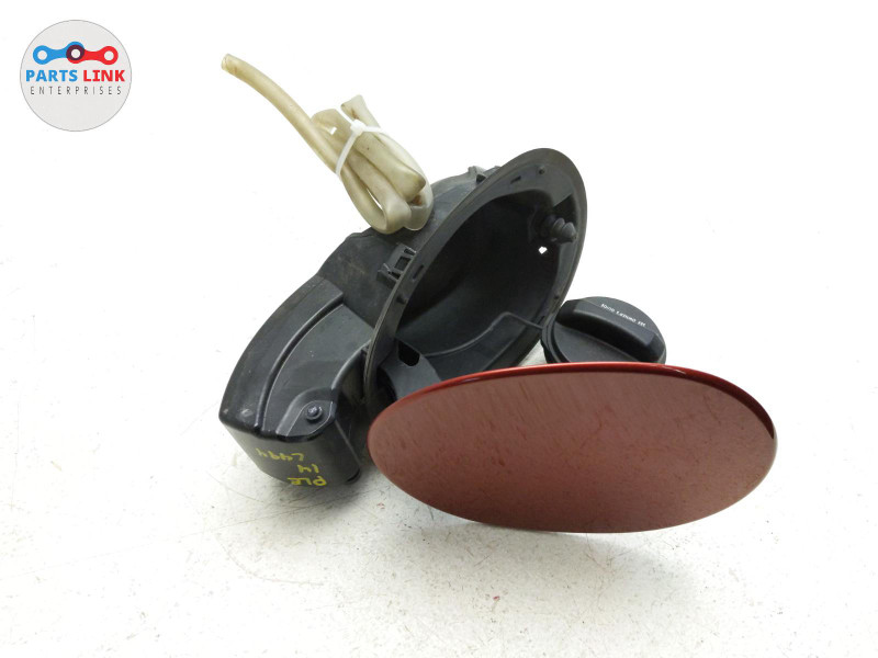 2014-2019 RANGE ROVER SPORT L494 REAR RIGHT FUEL FILLER DOOR CAP HOSE ...