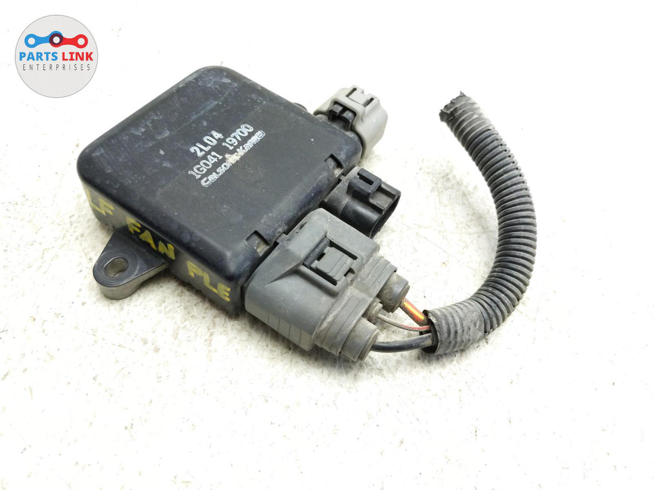 2012-2019 TESLA MODEL S FRONT RIGHT OR LEFT COOLING FAN RELAY CONTROL ...