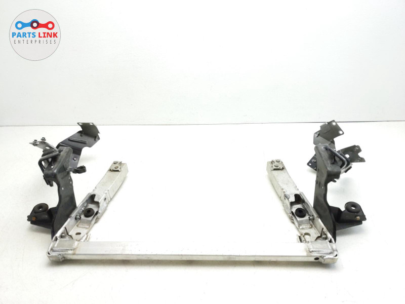 14-20 MASERATI GHIBLI S Q4 FRONT LOWER RADIATOR BRACKET SUPPORT ...
