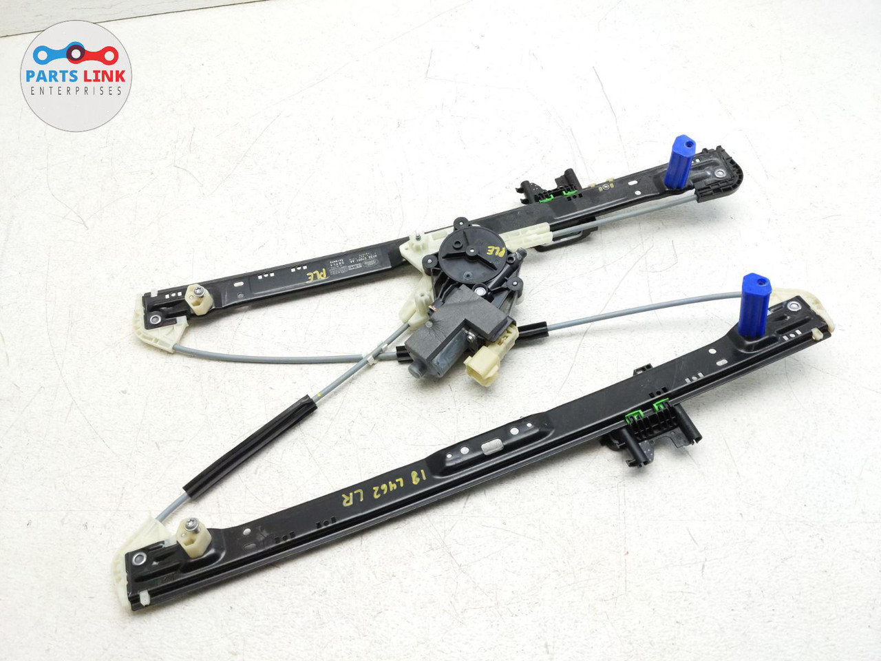 2017-2020 LAND ROVER DISCOVERY L462 REAR LEFT WINDOW REGULATOR GLASS ...