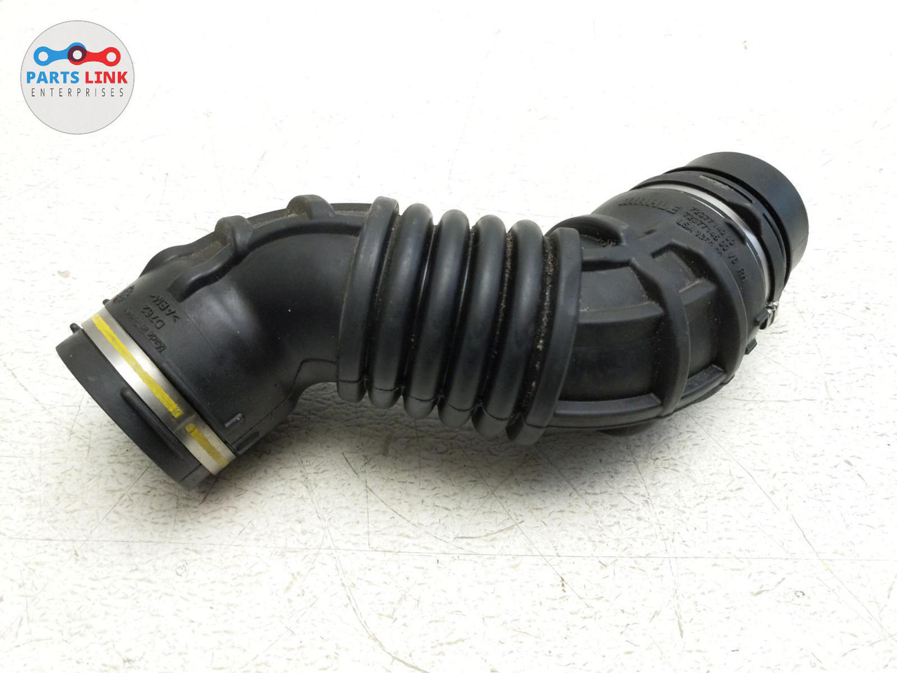 2017-2020 MASERATI LEVANTE SQ4 RIGHT TURBO INTAKE HOSE PIPE CLEANER ...