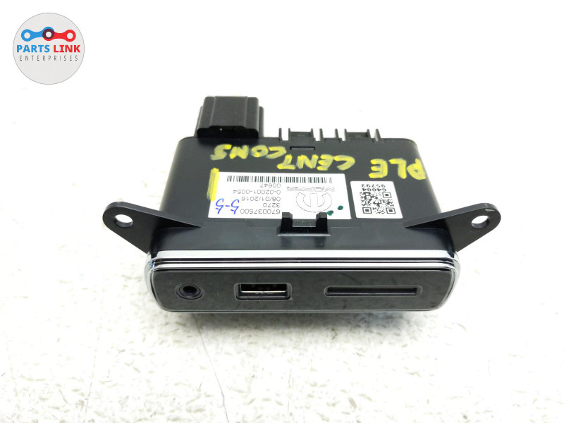 2017-2020 MASERATI LEVANTE SQ4 CENTER CONSOLE USB SIM CARD AUX PORT ...
