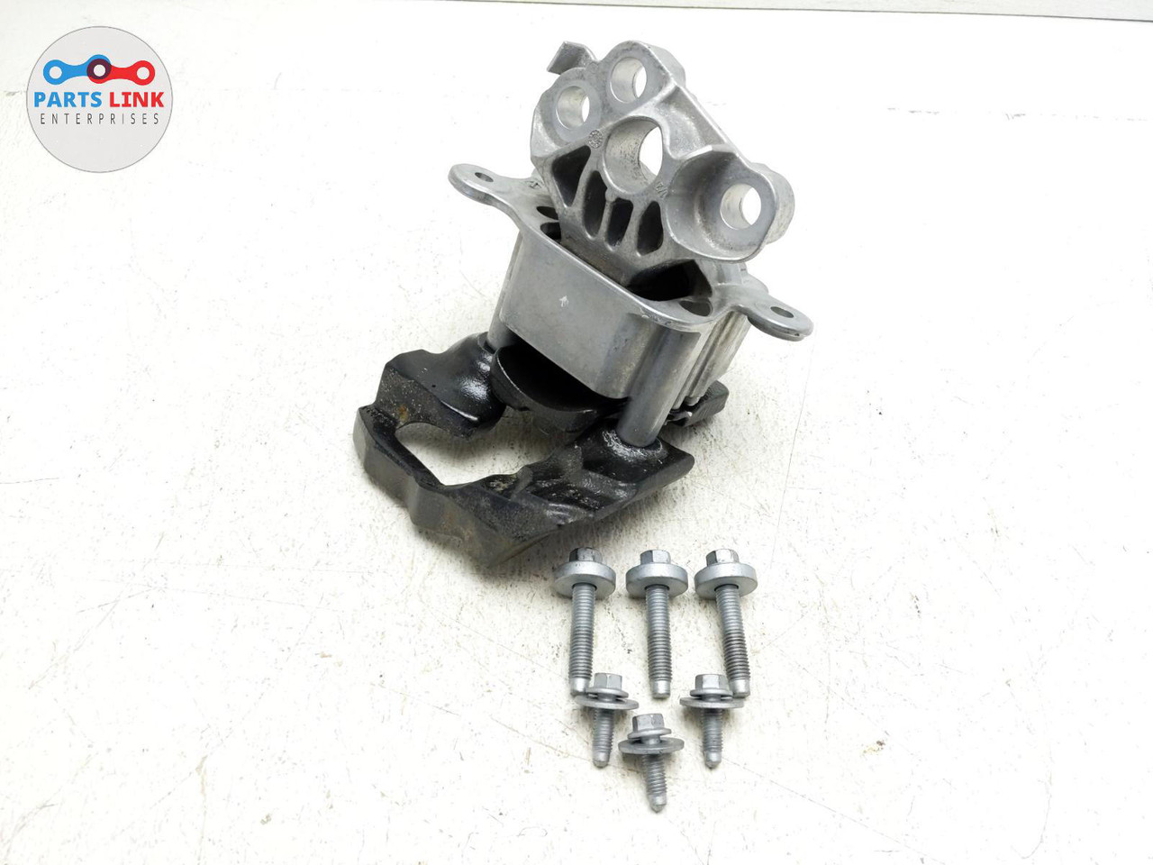 2020-2021 RANGE ROVER EVOQUE L551 2.0 TRANSMISSION GEARBOX MOUNT ...