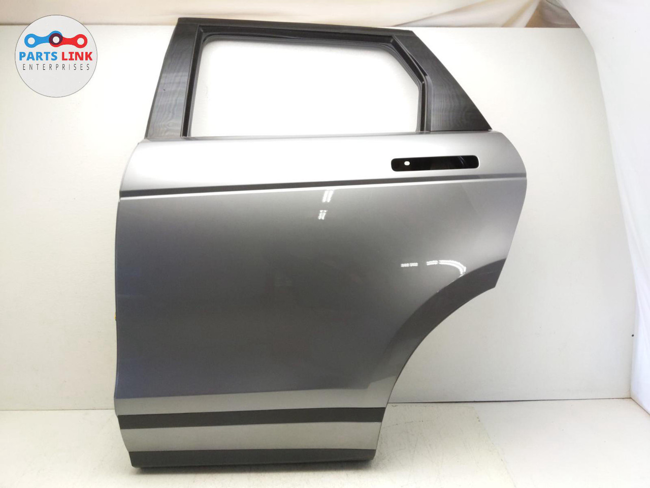 2020-2021 RANGE ROVER EVOQUE REAR LEFT DOOR SHELL FRAME PANEL MOLDING ...