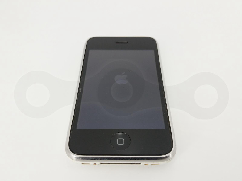 APPLE IPHONE 3G 16GB A1241 GSM SMARTPHONE ONLY BLACK/WHITE AS IS