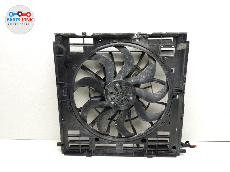 2019-2020 BMW X5 G05 3.0 4.4 ENGINE MOTOR COOLING RADIATOR FAN SHROUD ...