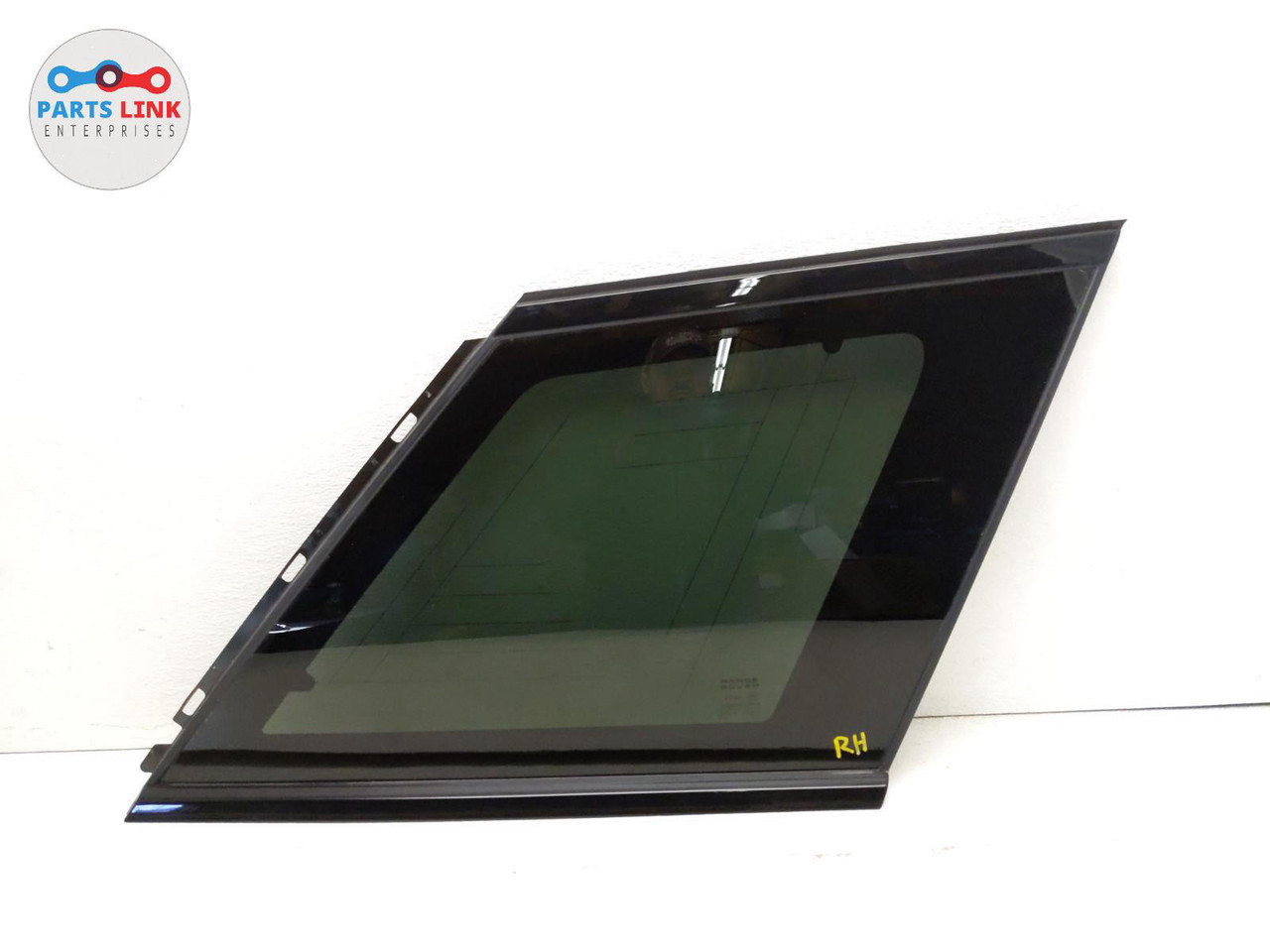 2014-2021 RANGE ROVER SPORT REAR RIGHT PASSENGER QUARTER VENT GLASS WINDOW
