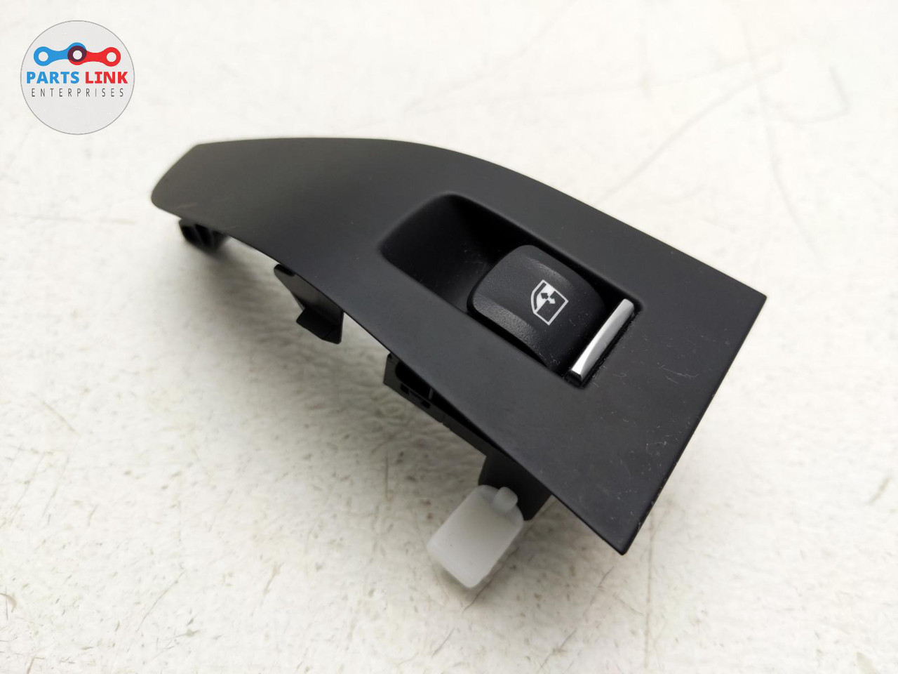 2019-2022 BMW X5 G05 REAR RIGHT DOOR WINDOW GLASS SWITCH TRIM BEZEL ...