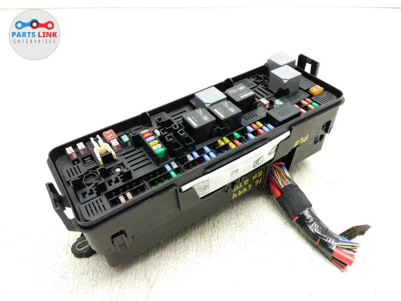 16-17 RANGE ROVER SPORT DIESEL REAR RIGHT QUARTER FUSE BOX POWER RELAY ...