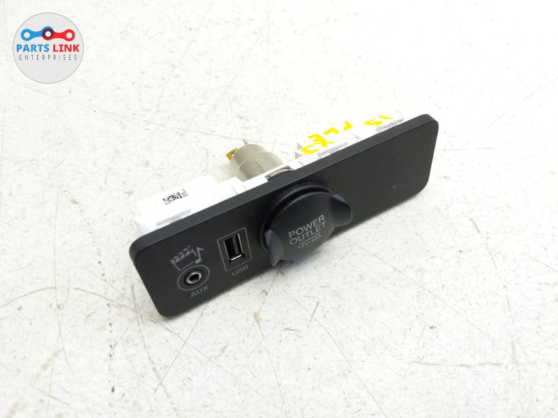 2013-2015 JAGUAR XJ CENTER CONSOLE AUDIO JACK USB AUX POWER SOCKET BANK ...
