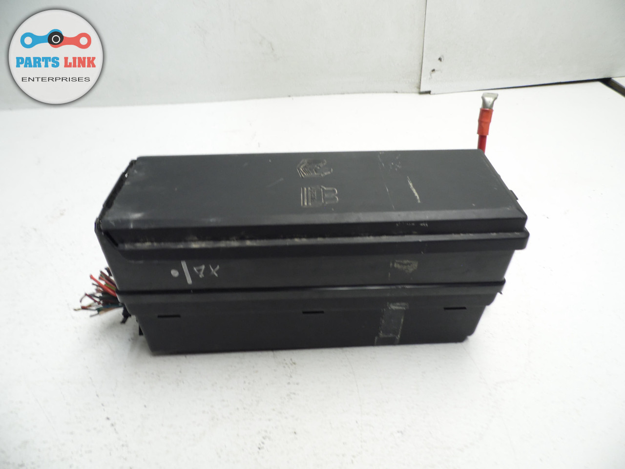 2005-2009 LAND ROVER LR3 AWD ENGINE COMPARTMENT BAY FUSE RELAY BOX LR4 ...