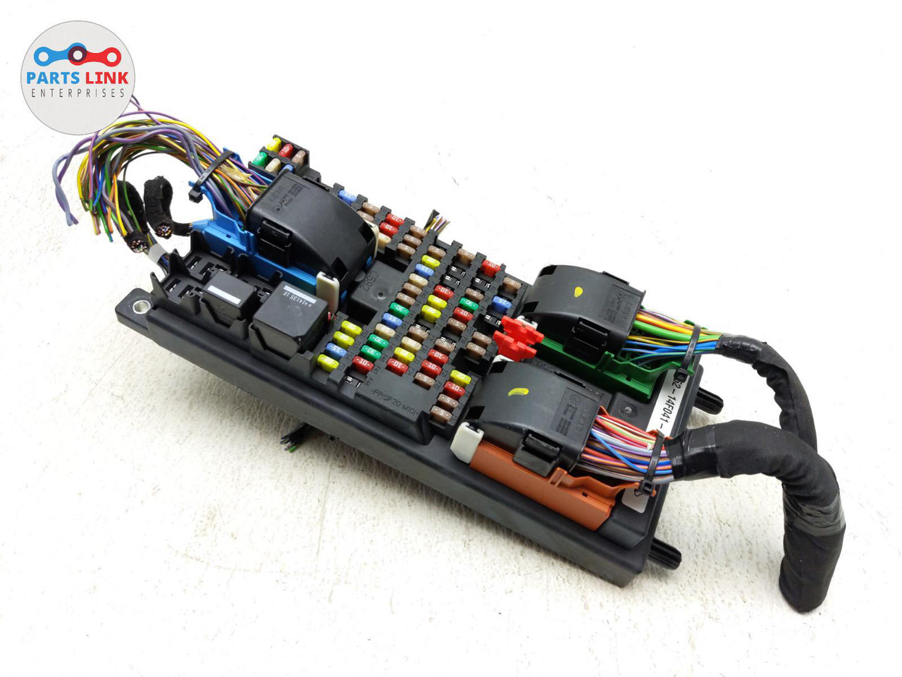 2014-2015 RANGE ROVER L405 FRONT RIGHT DASH FUSE BOX JUNCTION BODY ...