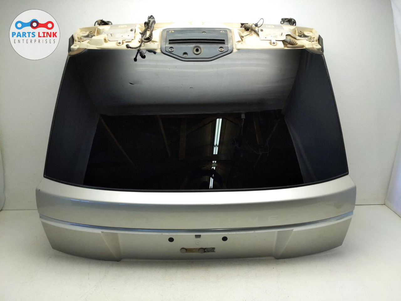 2013-2020 RANGE ROVER L405 REAR UPPER TRUNK LID TAIL LIFT GATE TRIM ...