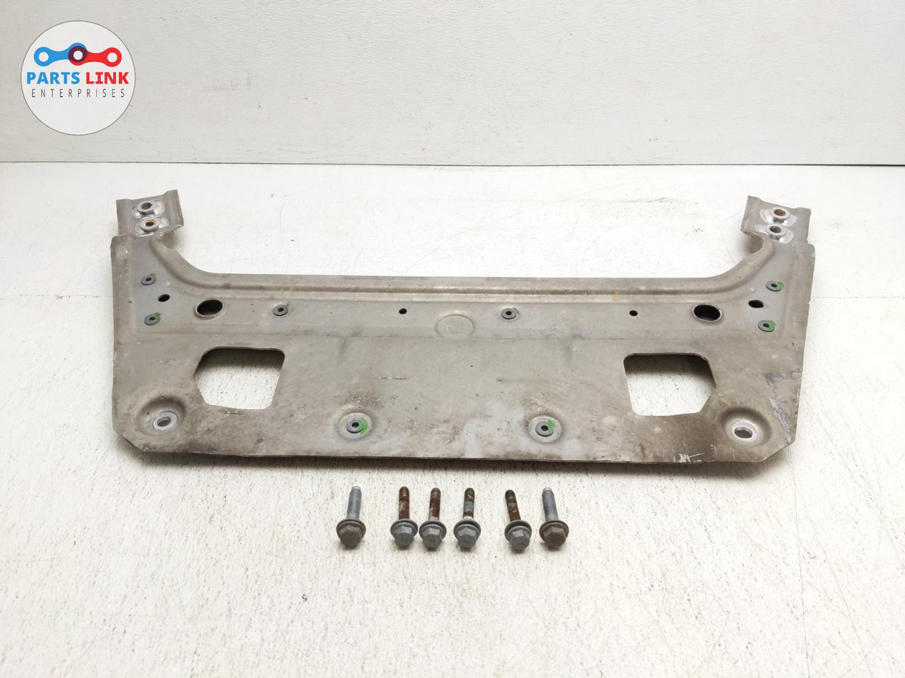 2017-2020 MASERATI LEVANTE UNER ENGINE SKID PLATE CROSS BRACE SHIELD ...