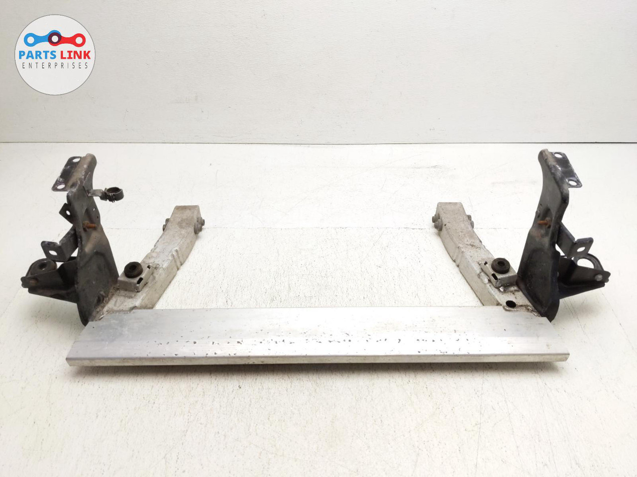 2017-2020 MASERATI LEVANTE LOWER RADIATOR SUPPORT CROSSMEMBER MOUNT ...