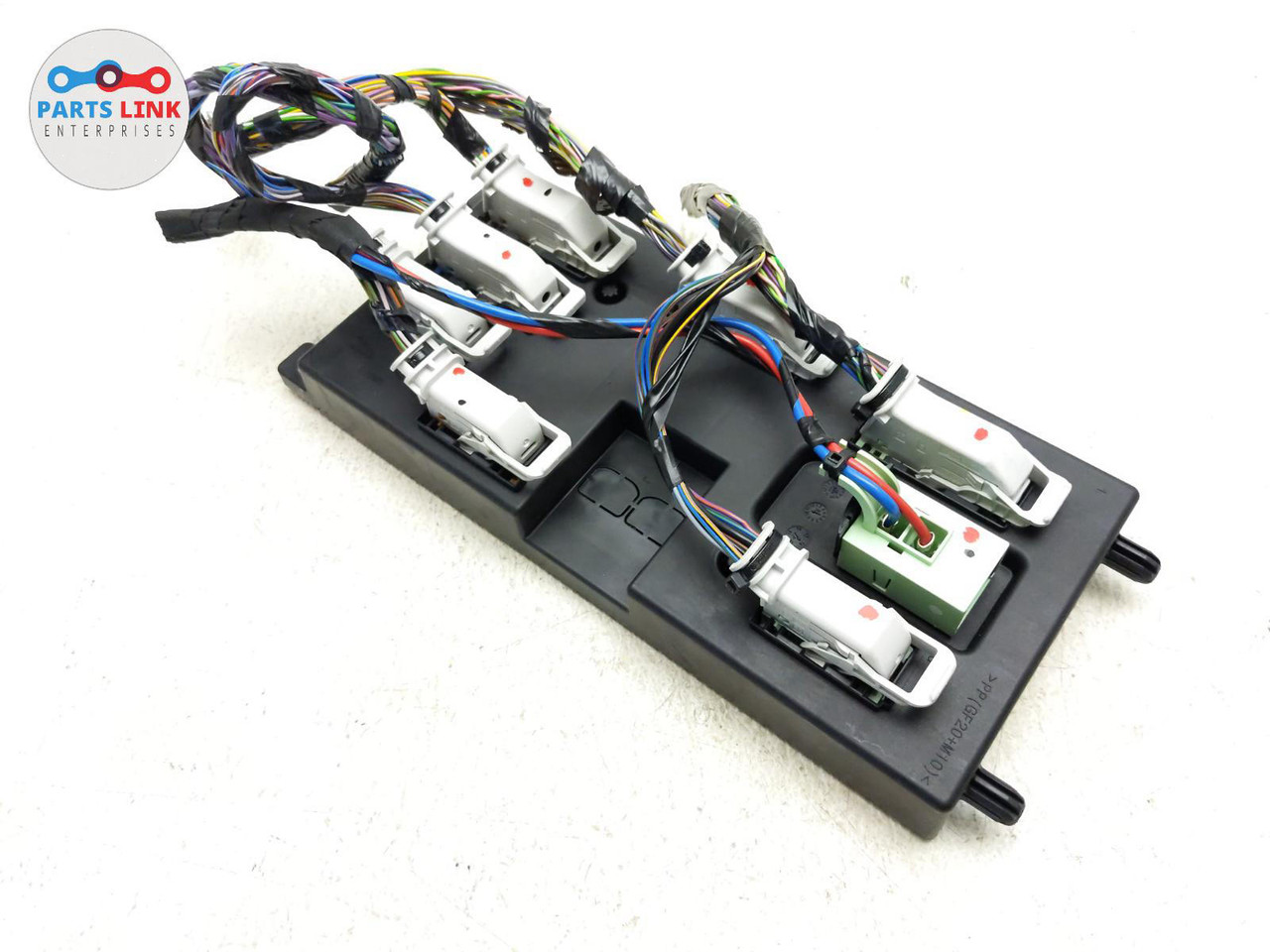 2018-19 RANGE ROVER L405 RIGHT DASH JUNCTION BLOCK BODY CONTROL MODULE ...