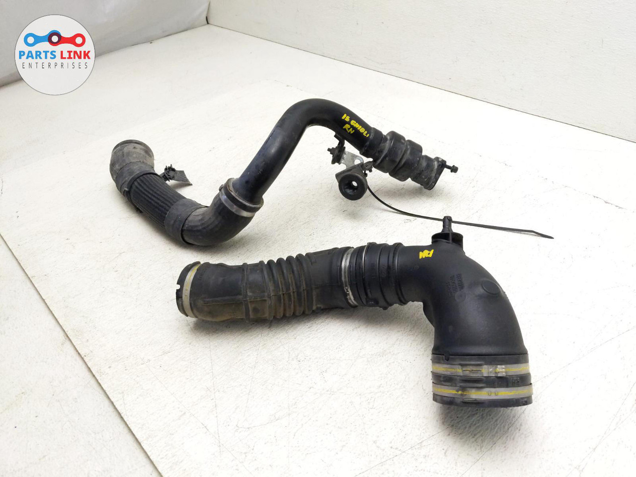 2014-2020 MASERATI GHIBLI RIGHT TURBO INTERCOOLER INTAKE AIR HOSE PIPE ...