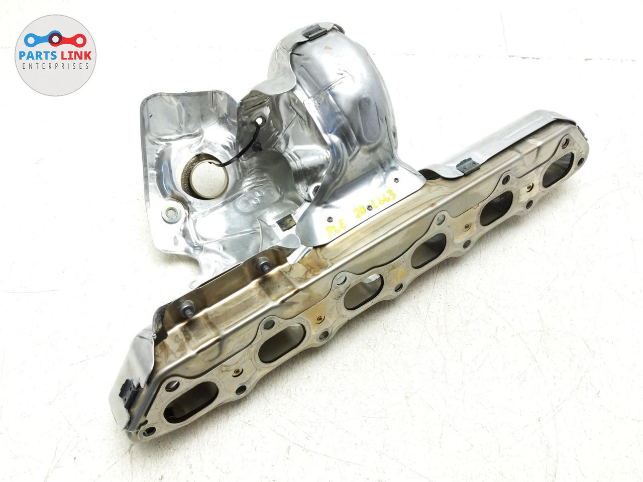 2020-2021 LAND ROVER DEFENDER 110 3.0L TURBO CHARGER SHROUD HEAT SHIELD ...