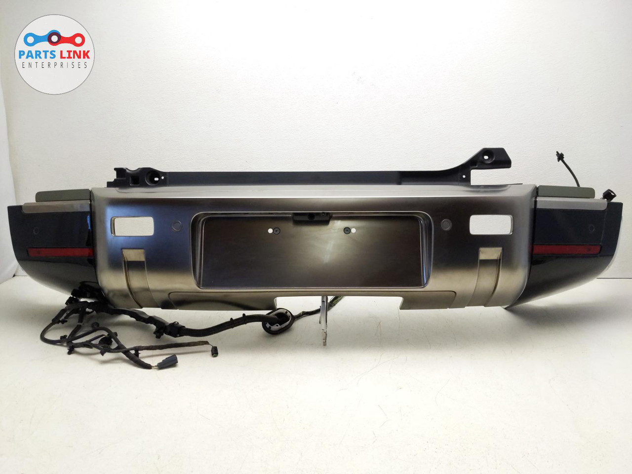 2020-2021 LAND ROVER DEFENDER REAR BUMPER COVER TRIM BRACKET HARNESS ...