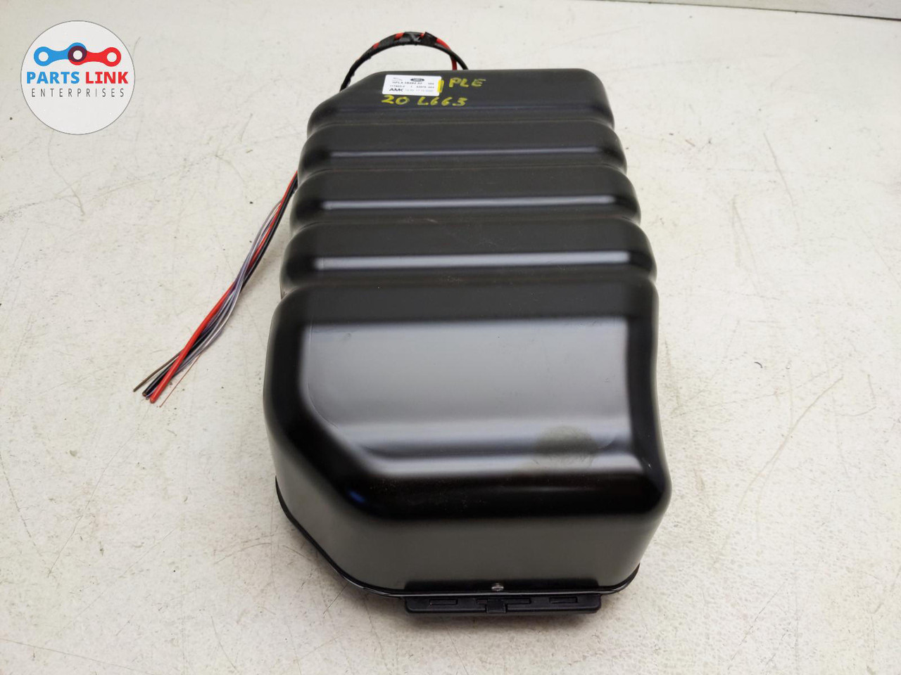 2020-2021 LAND ROVER DEFENDER AIR RIDE SUSPENSION COMPRESSOR PUMP 110 ...