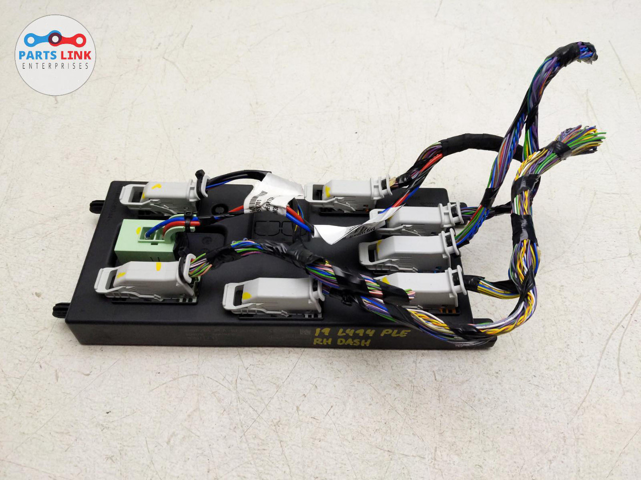 18-21 RANGE ROVER SPORT RIGHT DASH JUNCTION BCM BODY CONTROL MODULE ...