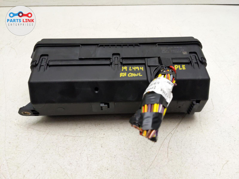 2019-21 RANGE ROVER SPORT 5.0 RIGHT COWL ENGINE MOTOR FUSE BOX POWER ...