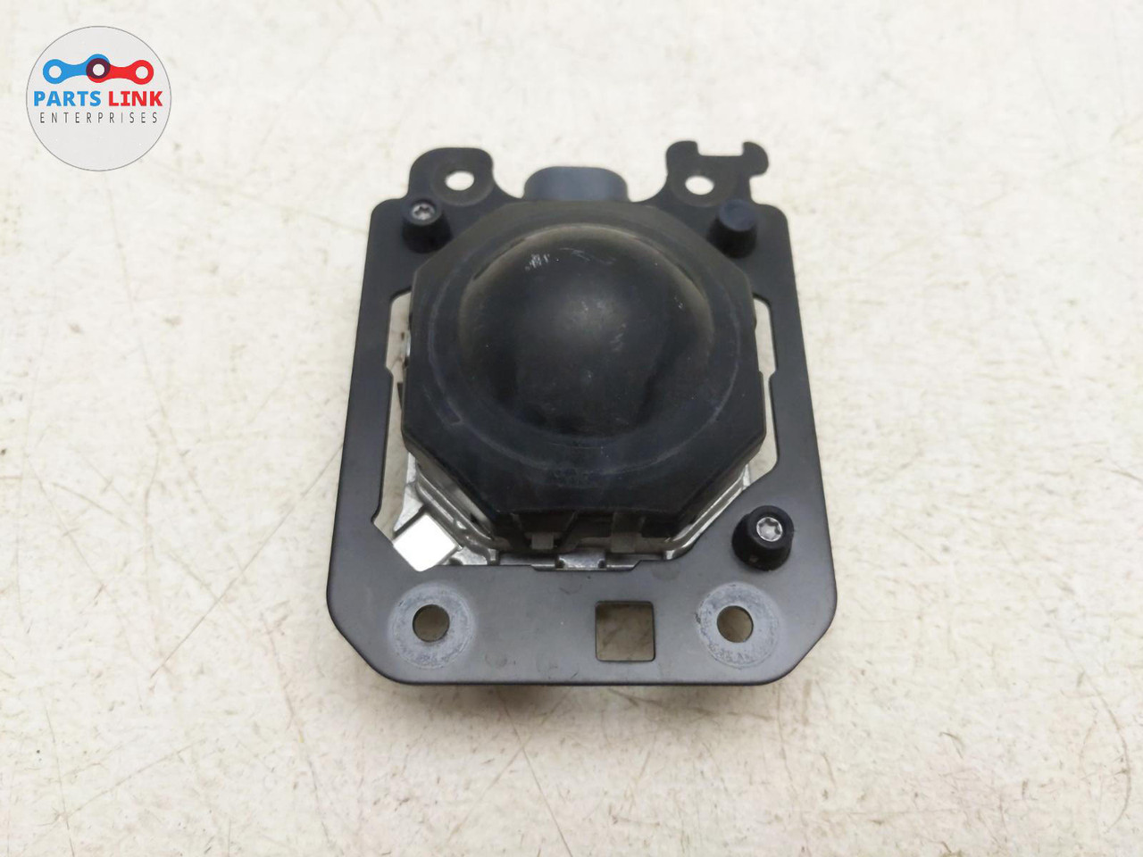 2016-20 BENTLEY BENTAYGA FRONT CRUISE RADAR CONTROL MODULE SENSOR UNIT ...