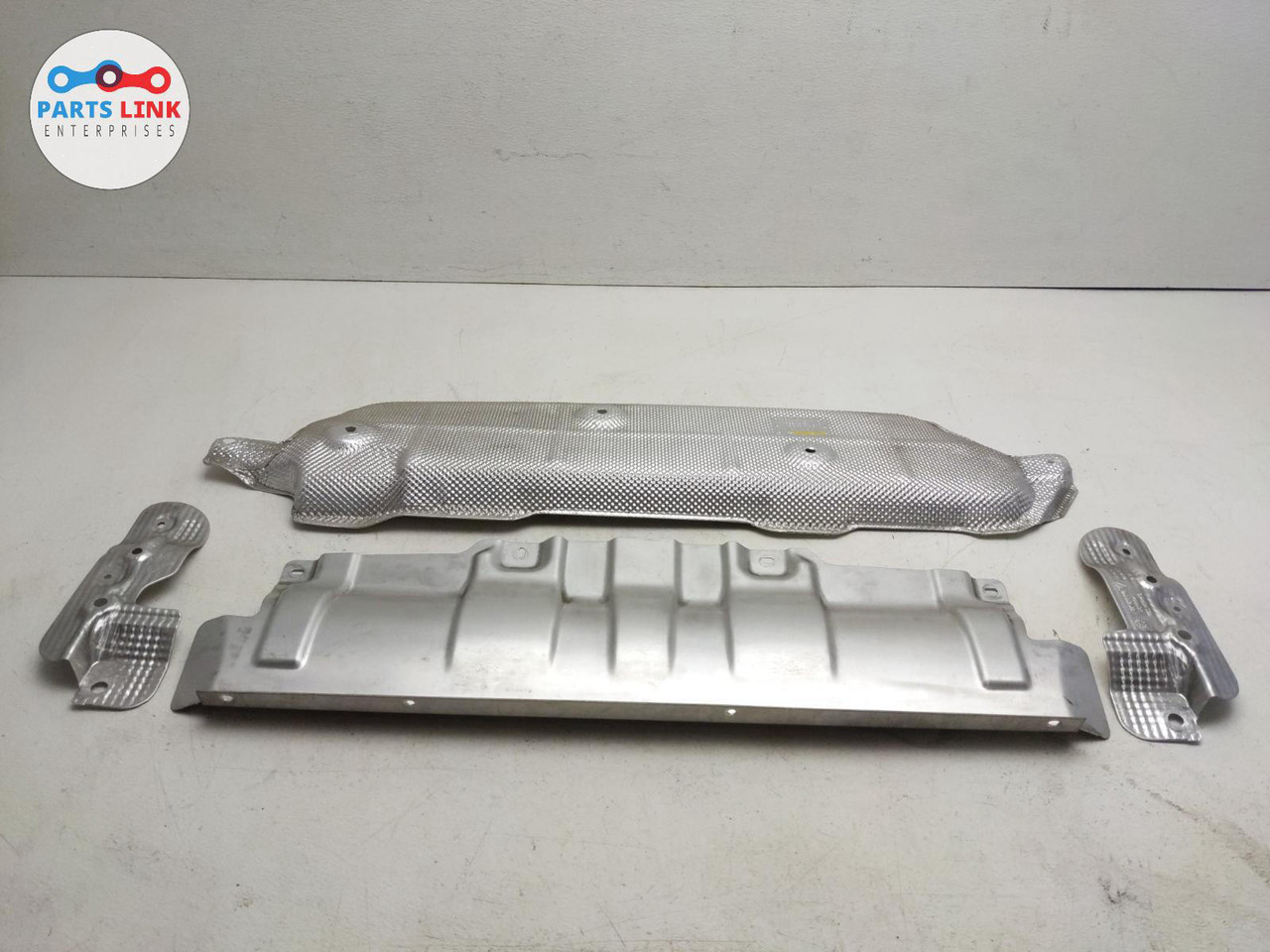 2019-2021 PORSCHE CAYENNE REAR BUMPER MUFFLER HEAT SPLASH SHIELD GUARD ...