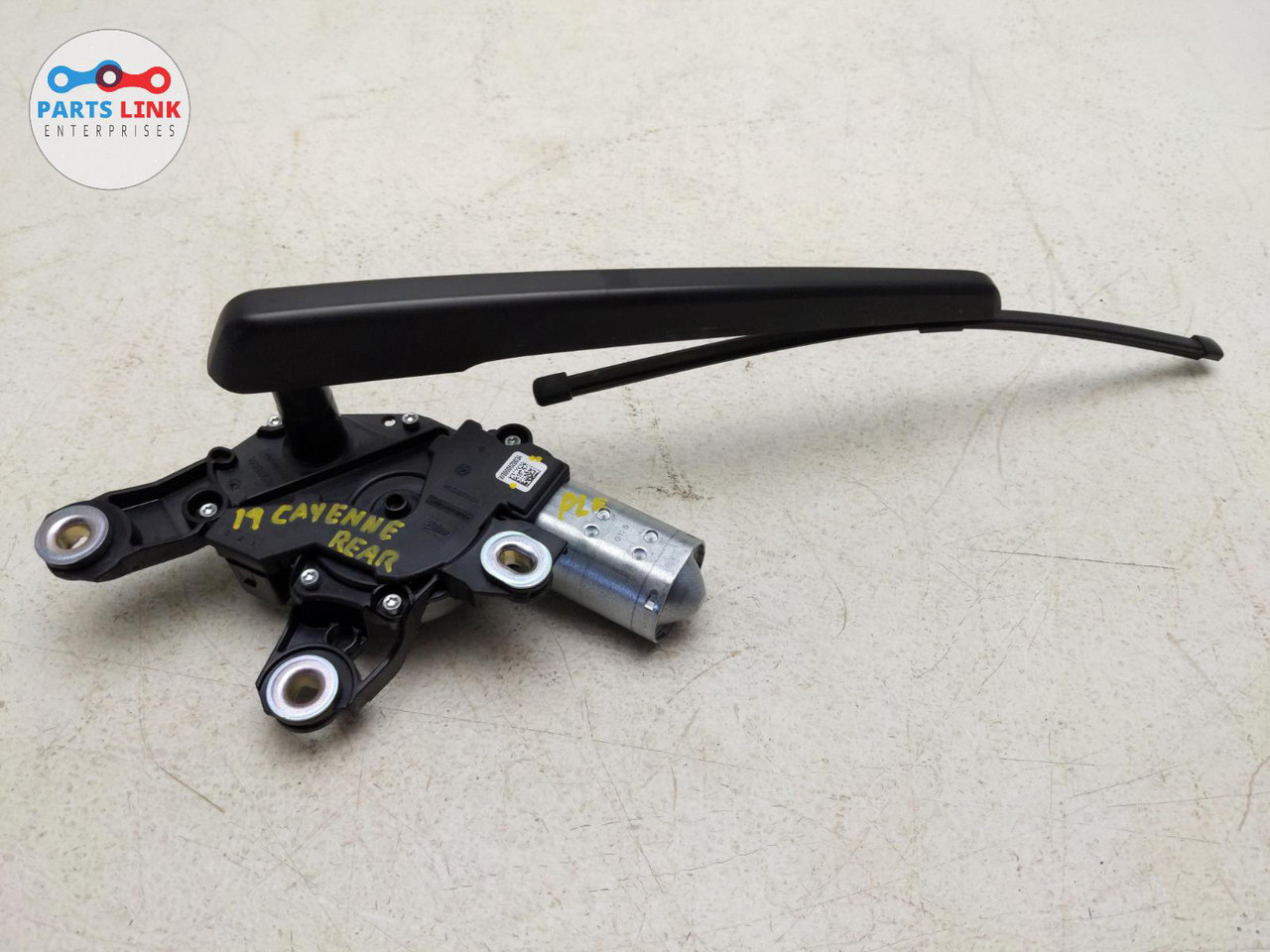 2019-2021 PORSCHE CAYENNE REAR BACK LIFTGATE HATCH LID WIPER ARM MOTOR ...