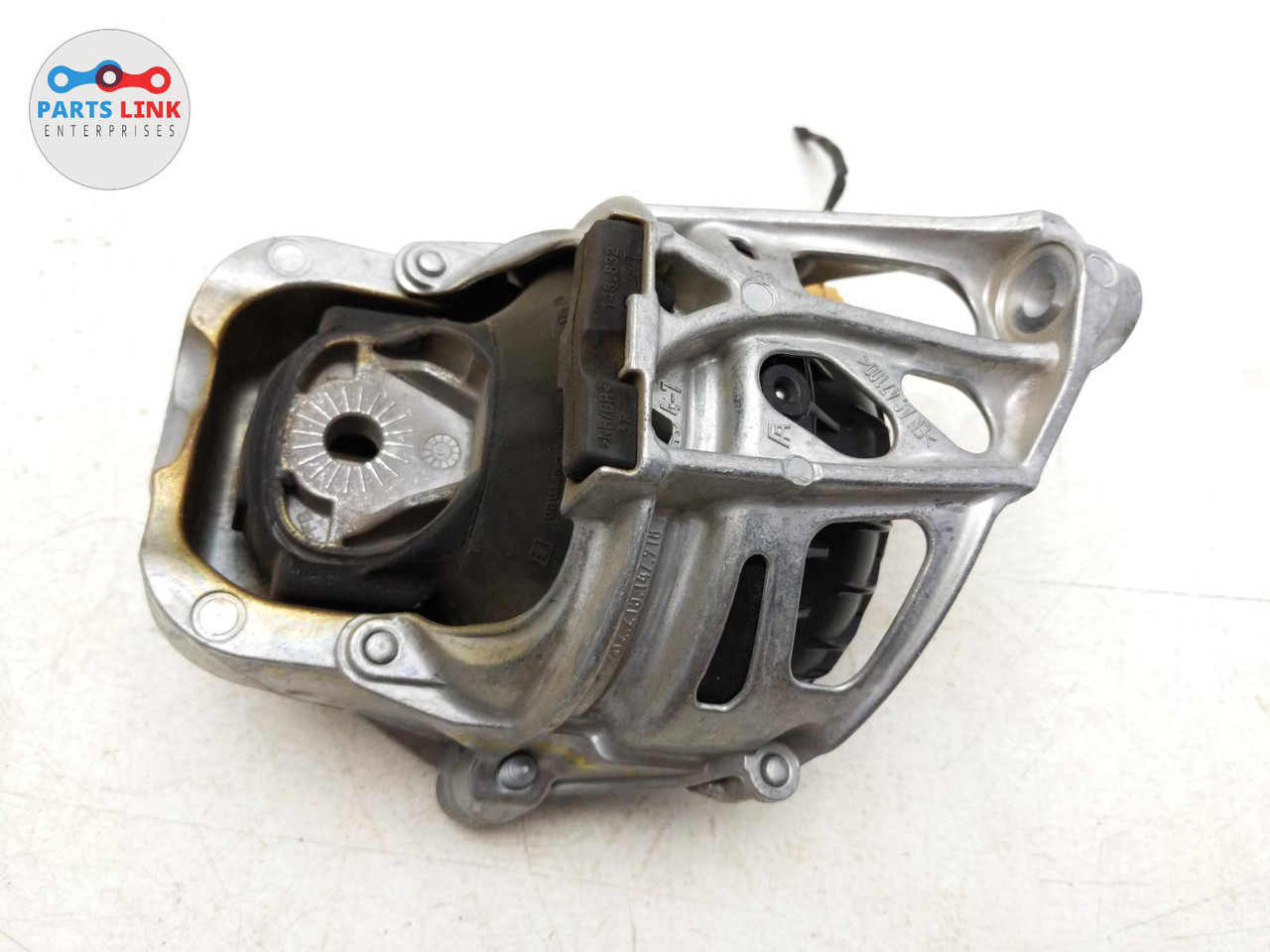 2019-2021 PORSCHE CAYENNE 3.0L LEFT ENGINE MOTOR MOUNT SUPPORT BRACKET ...