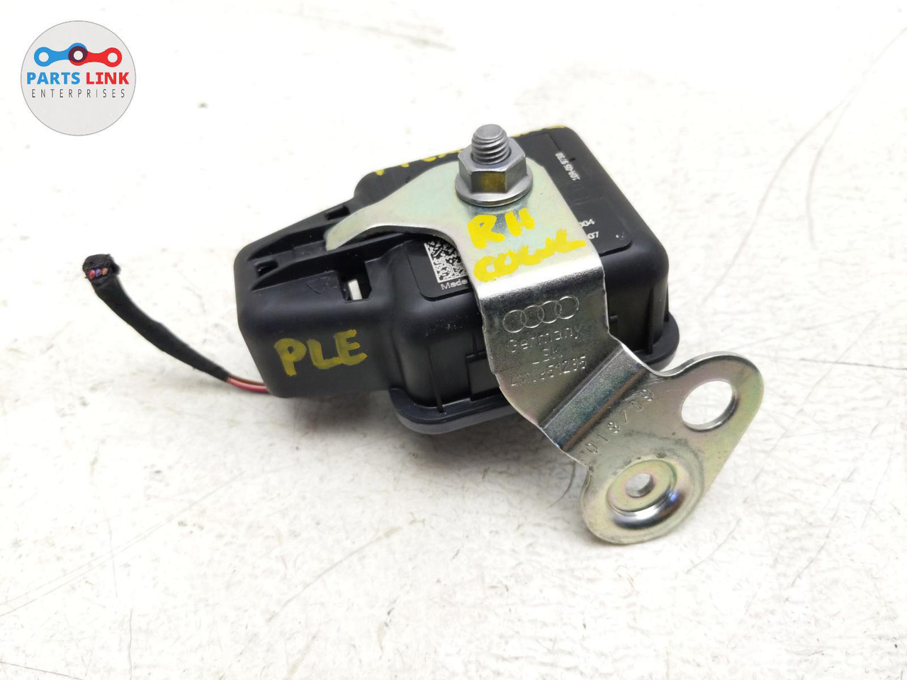 2019-21 PORSCHE CAYENNE RIGHT COWL ALARM HORN ANTI THEFT SIREN ASSEMBLY ...