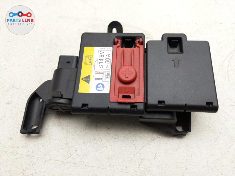 2019 PORSCHE CAYENNE RIGHT COWL BATTERY CONTROL MODULE POWER RELAY ...