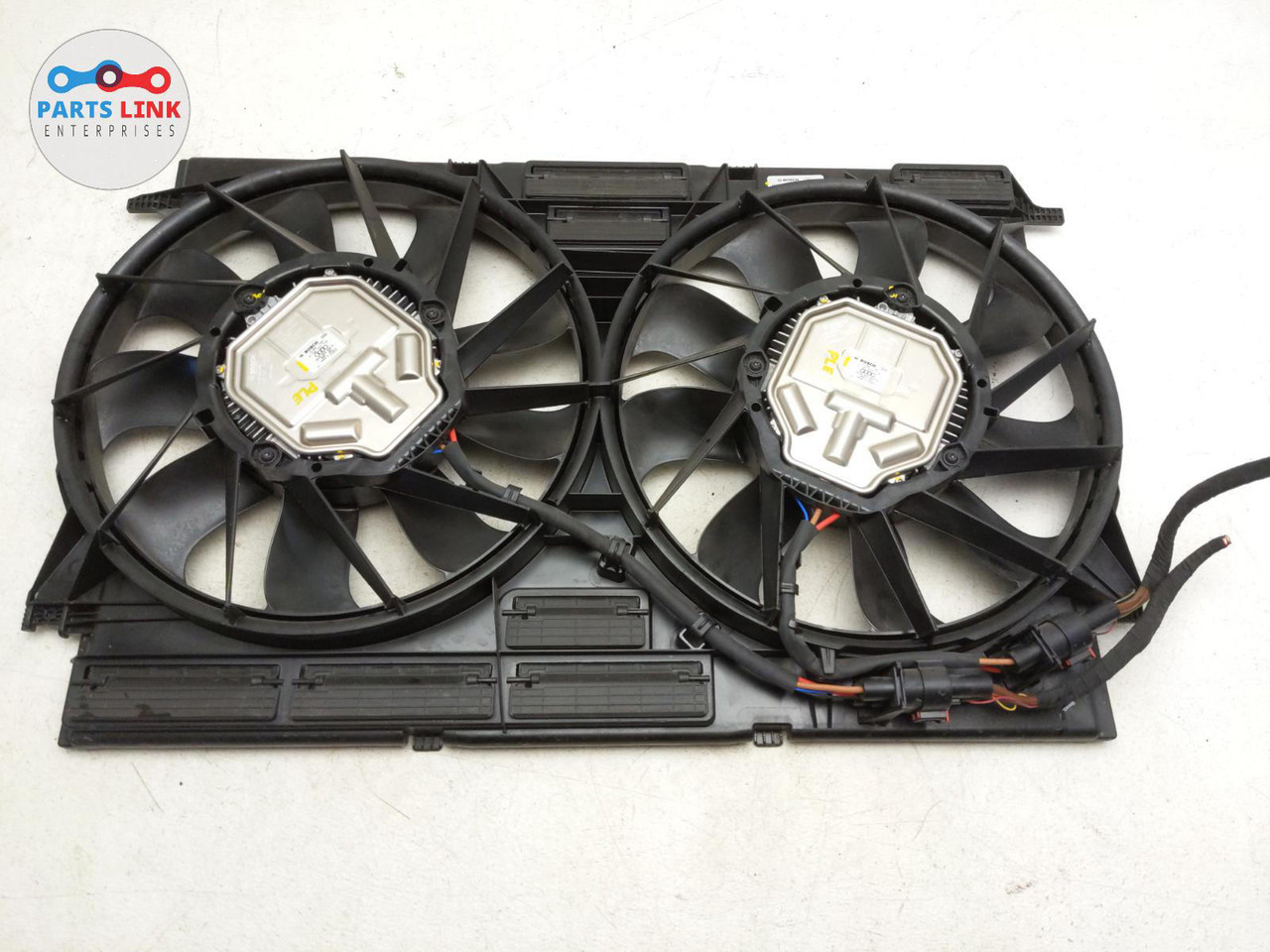 2019-21 PORSCHE CAYENNE 3.0L ENGINE MOTOR COOLING RADIATOR FAN SHROUD ...